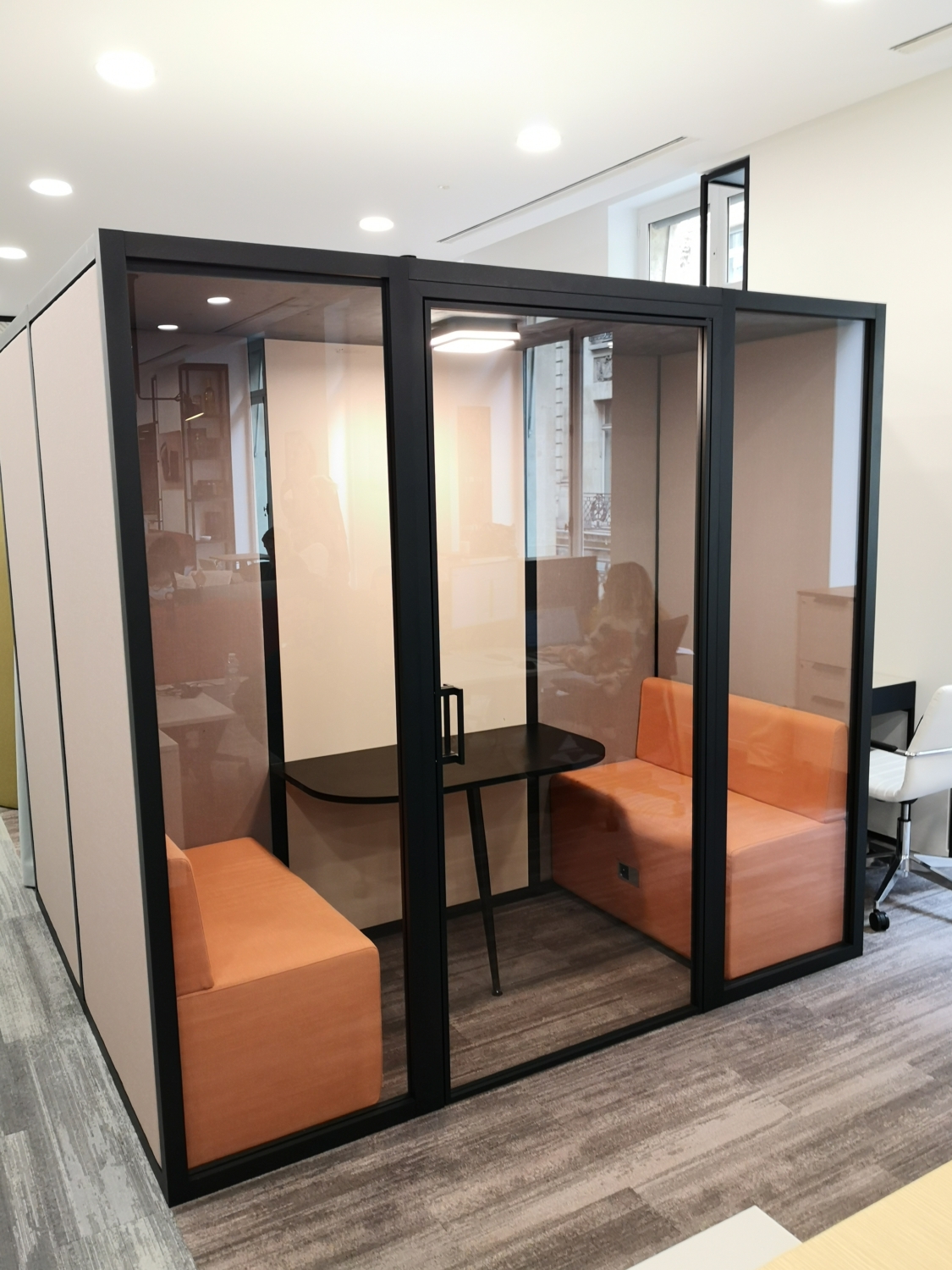 FlexCab - box réunion et téléphone